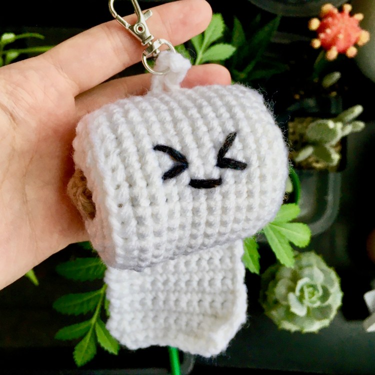 Free Pattern: Crochet Toilet Paper Roll – Next Stitch